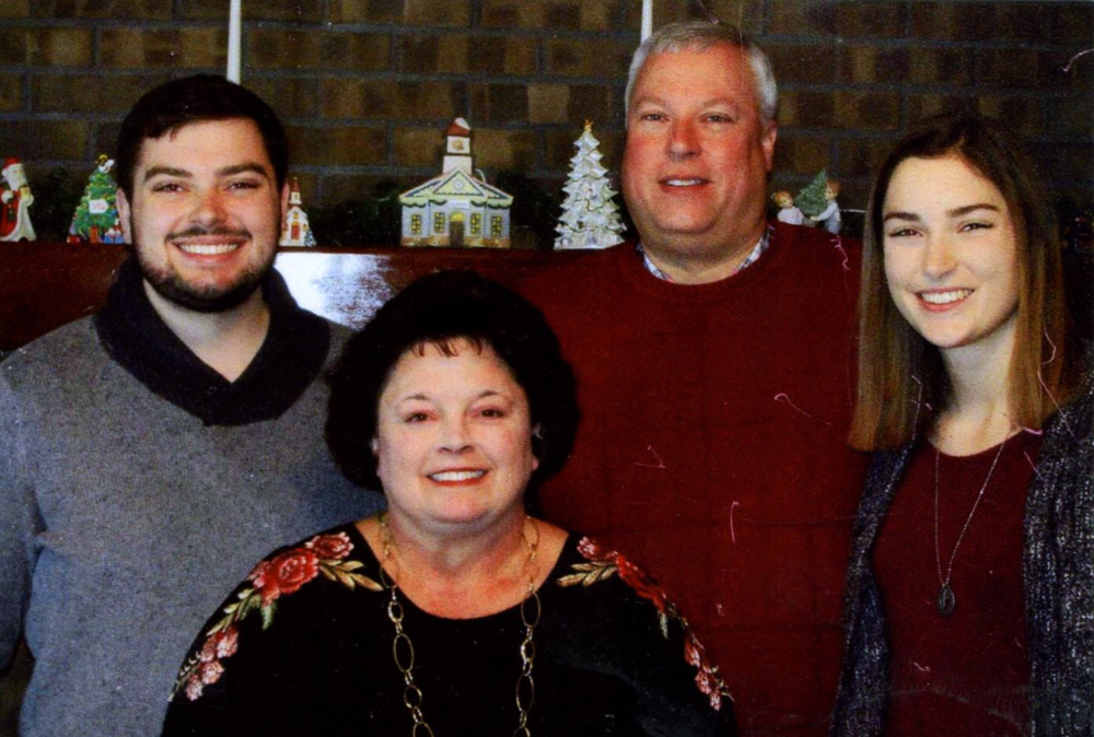 HCE honors Steve Zimmerman family - The Leader Union