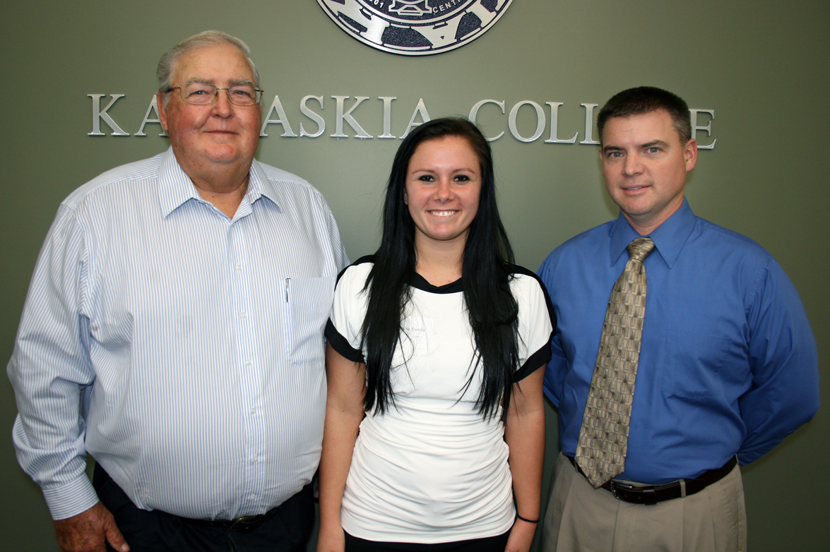 Mary Lou Whitten Scholarship - The Leader Union