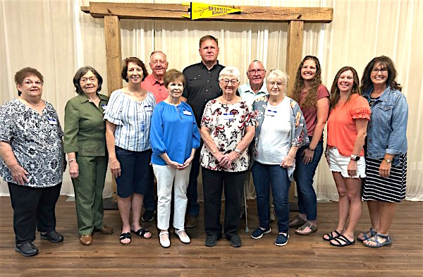 Brownstown High School gathers for alumni reunion - The Leader Union
