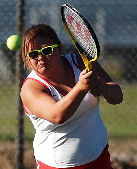Vandalia tennis, golf and soccer teams play at home - The Leader Union